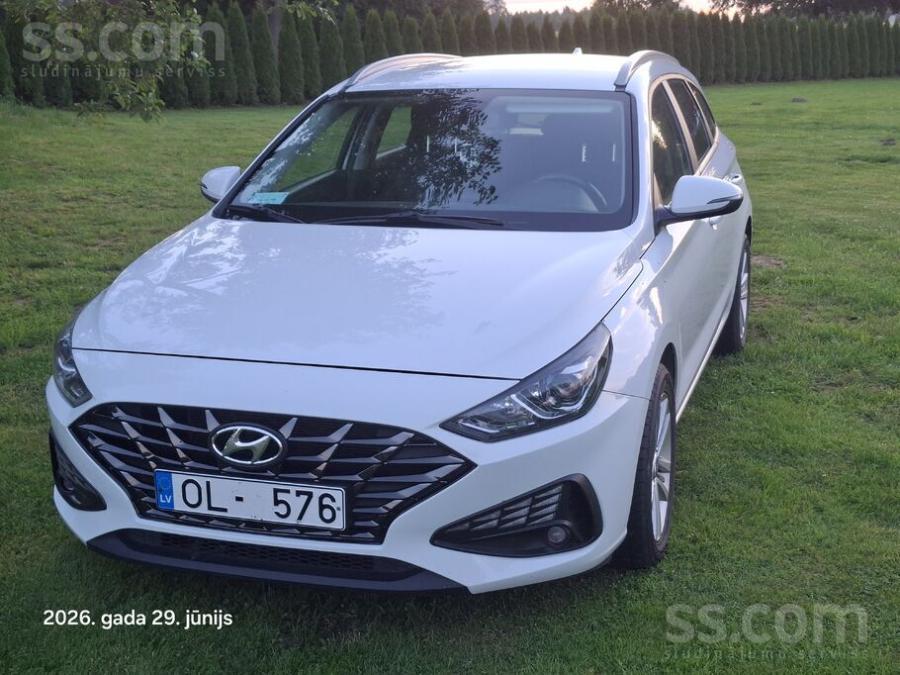 Белый Хендай i30 2021 в Валмиера, объемом двигателя 1.50 л и пробегом 111 тыс. км за 9100 €, фото 3 на AUTOMOTO.COM.LV