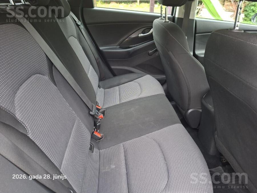 Белый Хендай i30 2021 в Валмиера, объемом двигателя 1.50 л и пробегом 111 тыс. км за 9100 €, фото 7 на AUTOMOTO.COM.LV