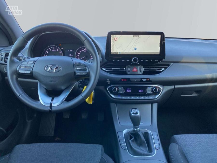 Balts Hyundai i30 2022 Kauņa, ar dzinēja tilpumu 1.00 L un nobraukumu 22 tūkst. km par 21978 €, foto 8 vietnē AUTOMOTO.COM.LV