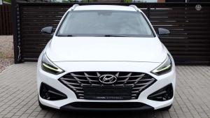White Hyundai i30 2022 in Marijampole, with an engine capacity of 1.60 L and mileage of 226 thousand km for 10990 €, photo 5 on AUTOMOTO.COM.LV