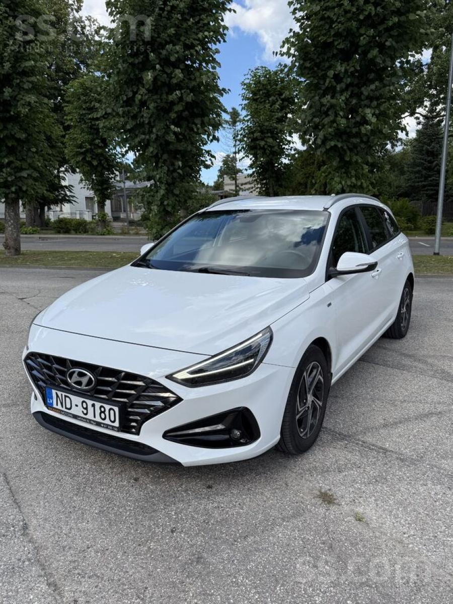 Balts Hyundai i30 2022 Jūrmala, ar dzinēja tilpumu 1.00 L un nobraukumu 96 tūkst. km par 13500 €, foto 1 vietnē AUTOMOTO.COM.LV
