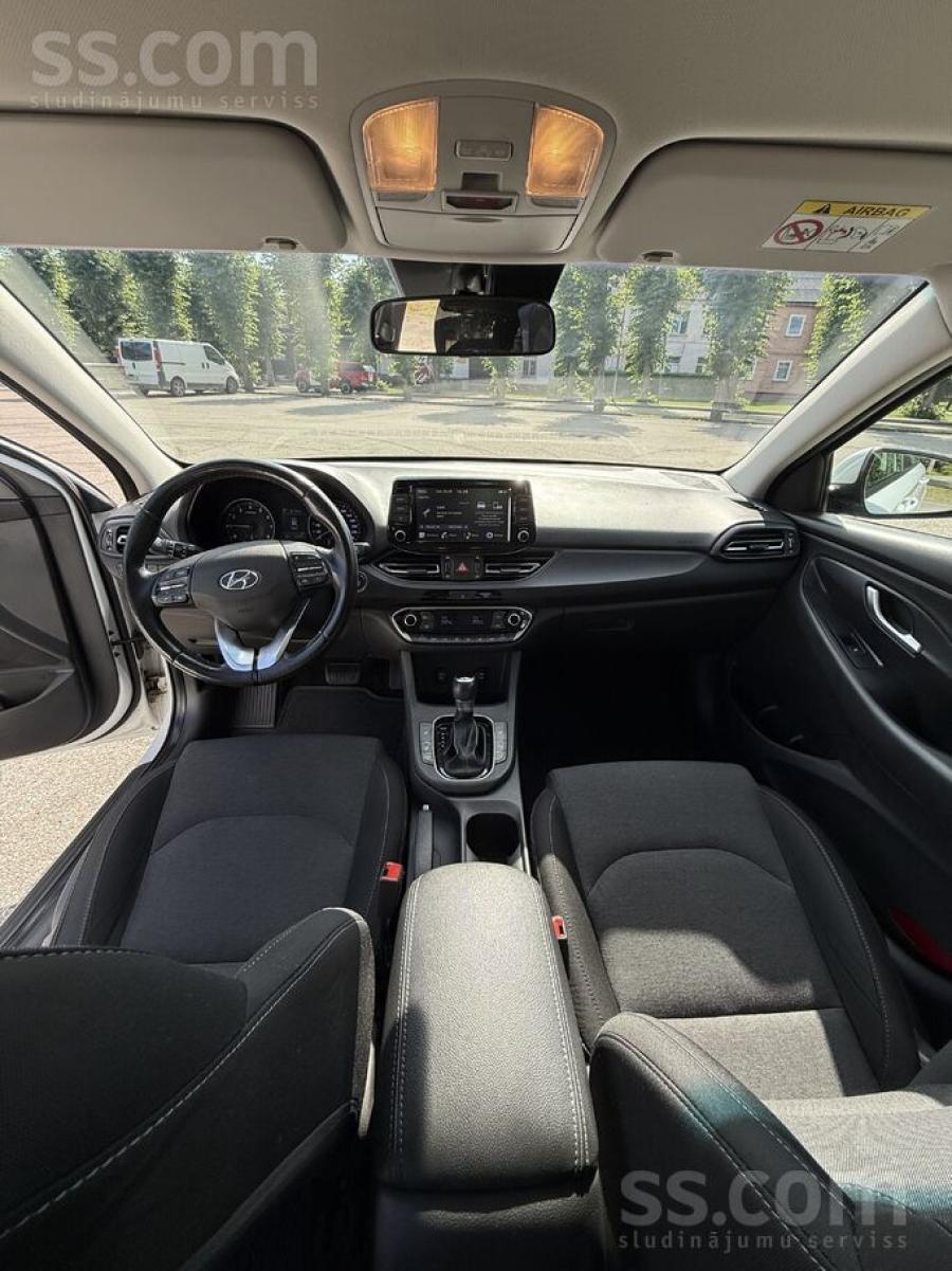 Balts Hyundai i30 2022 Jūrmala, ar dzinēja tilpumu 1.00 L un nobraukumu 96 tūkst. km par 13500 €, foto 9 vietnē AUTOMOTO.COM.LV