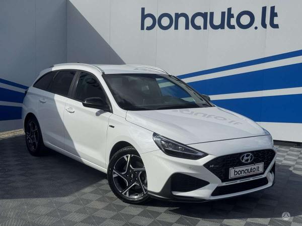 White Hyundai i30 2022 in Kaunas, with an engine capacity of 1.00 L and mileage of 271 thousand km for 9450 €, photo 2 on AUTOMOTO.COM.LV