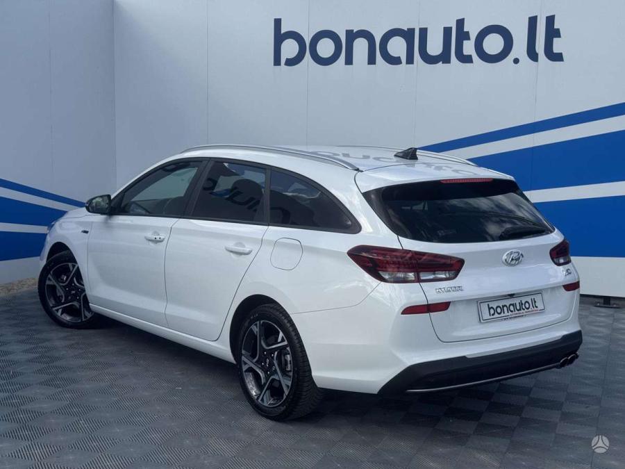 Белый Хендай i30 2022 в Каунас, объемом двигателя 1.00 л и пробегом 271 тыс. км за 9450 €, фото 5 на AUTOMOTO.COM.LV