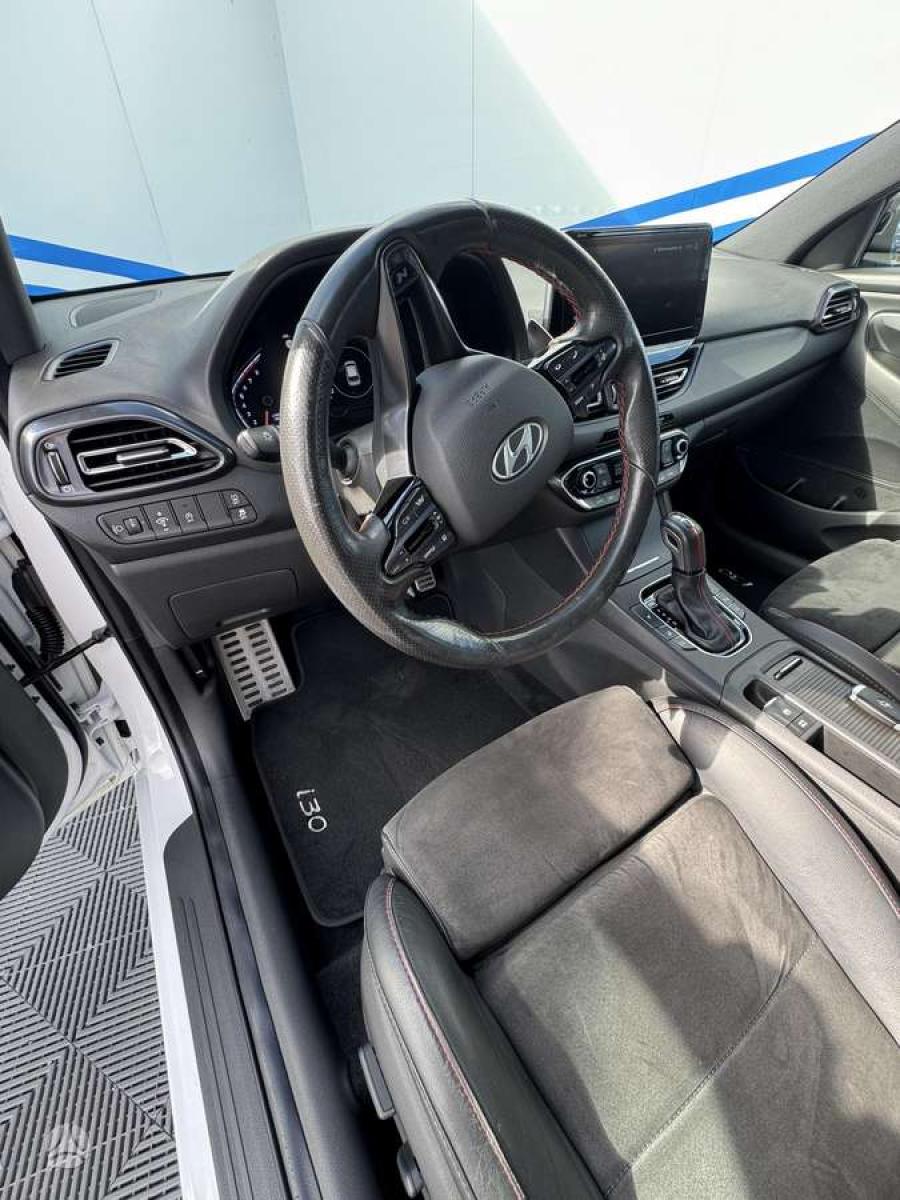 Белый Хендай i30 2022 в Каунас, объемом двигателя 1.00 л и пробегом 271 тыс. км за 9450 €, фото 10 на AUTOMOTO.COM.LV