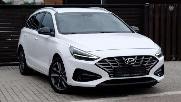 Balts Hyundai i30 2022 Marijampole, ar dzinēja tilpumu 1.60 L un nobraukumu 226 tūkst. km par 9990 €, foto 2 vietnē AUTOMOTO.COM.LV