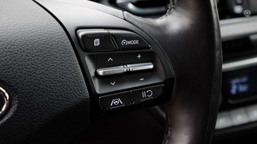 Balts Hyundai i30 2022 Marijampole, ar dzinēja tilpumu 1.60 L un nobraukumu 226 tūkst. km par 9990 €, foto 28 vietnē AUTOMOTO.COM.LV