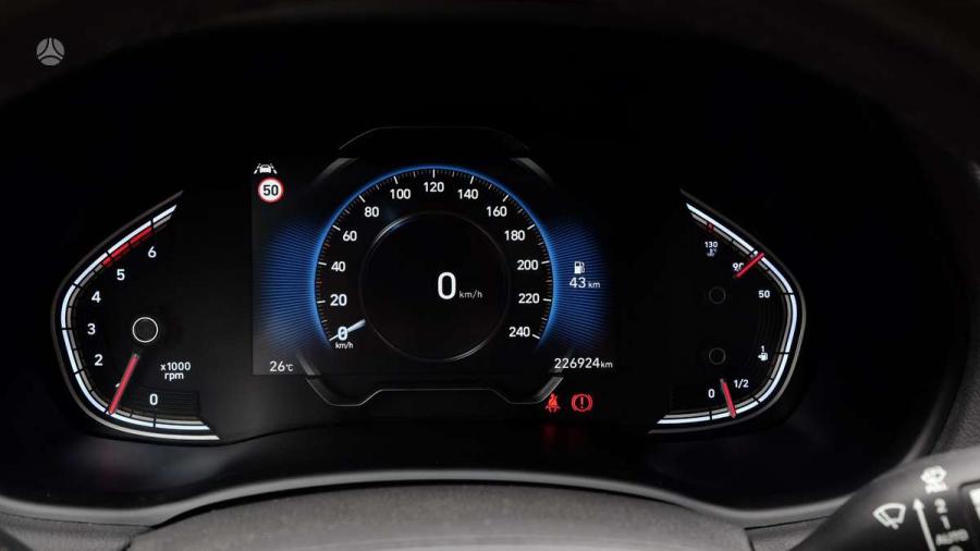 Balts Hyundai i30 2022 Marijampole, ar dzinēja tilpumu 1.60 L un nobraukumu 226 tūkst. km par 9990 €, foto 42 vietnē AUTOMOTO.COM.LV