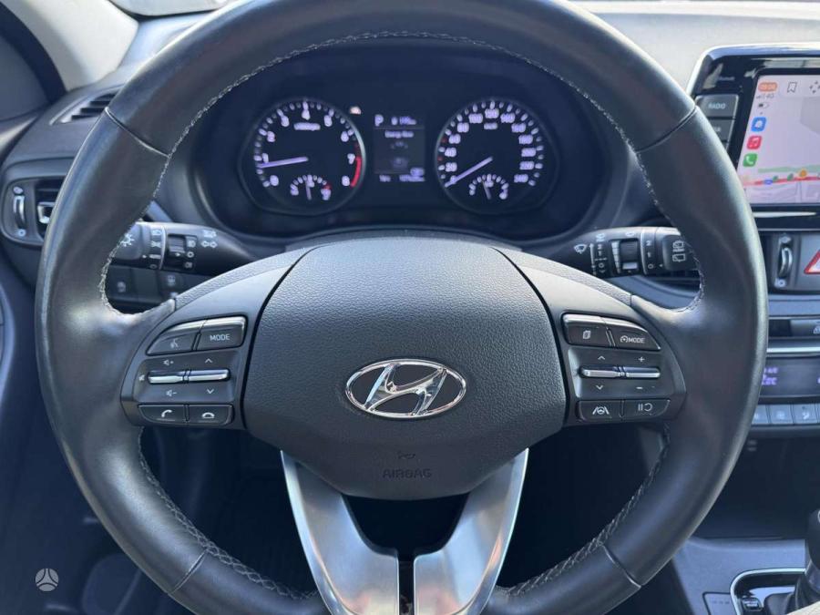 Белый Хендай i30 2023 в Вильнюс, объемом двигателя 1.50 л и пробегом 108 тыс. км за 14950 €, фото 11 на AUTOMOTO.COM.LV