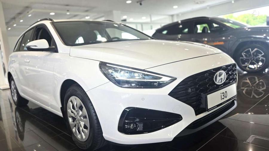 Белый Хендай i30 2026 в Каунас, объемом двигателя 1.00 л и пробегом 0 тыс. км за 20990 €, фото 3 на AUTOMOTO.COM.LV