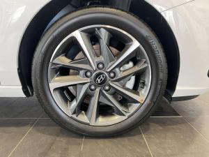Balts Hyundai i30 2026 Viļņa, ar dzinēja tilpumu 1.60 L un nobraukumu 0 tūkst. km par 30498 €, foto 7 vietnē AUTOMOTO.COM.LV