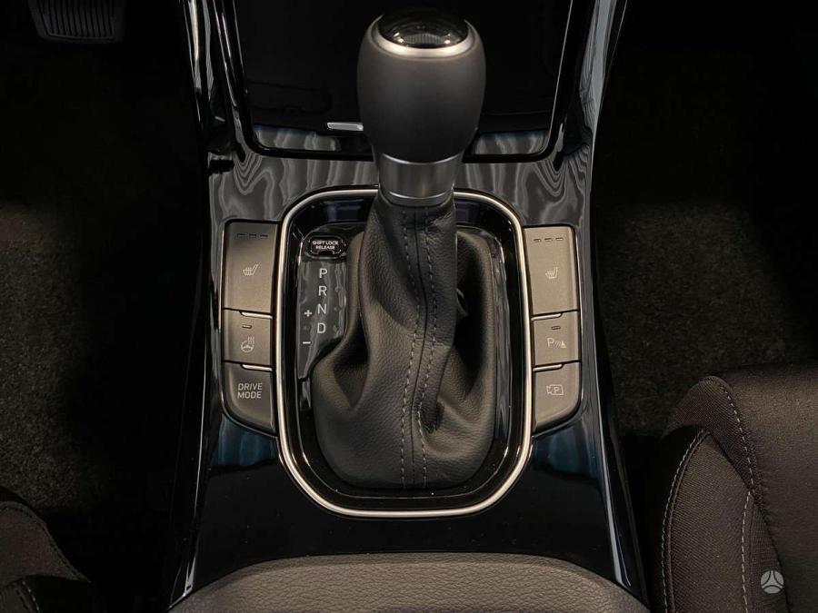 Balts Hyundai i30 2026 Viļņa, ar dzinēja tilpumu 1.60 L un nobraukumu 0 tūkst. km par 30498 €, foto 15 vietnē AUTOMOTO.COM.LV