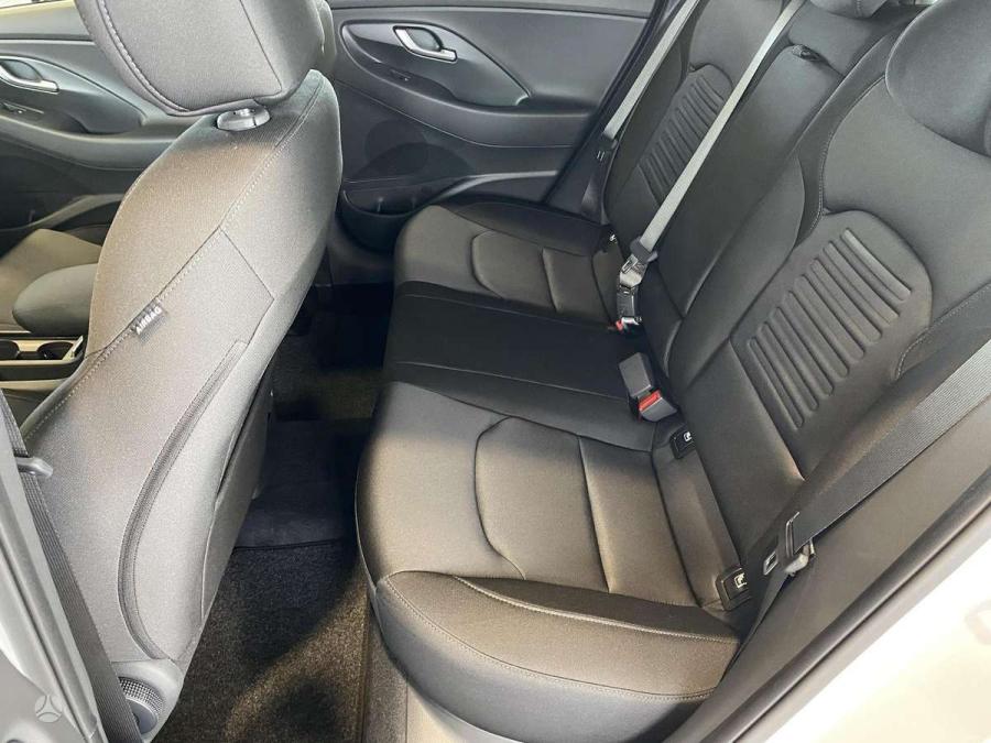 Balts Hyundai i30 2026 Viļņa, ar dzinēja tilpumu 1.60 L un nobraukumu 0 tūkst. km par 30498 €, foto 18 vietnē AUTOMOTO.COM.LV