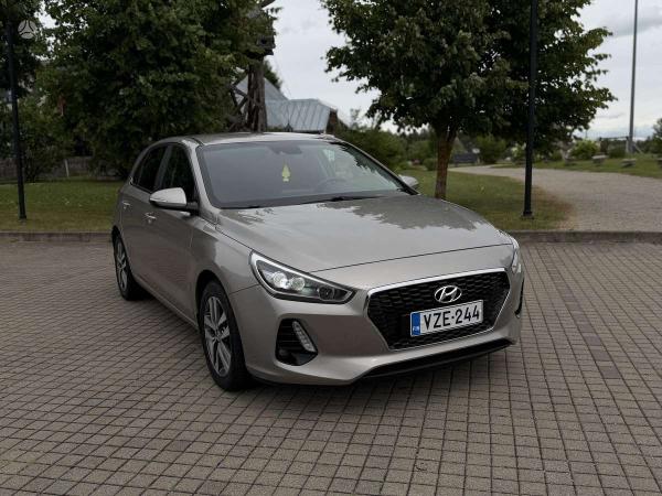 Желтый Хендай i30 2017 в Шяуляй, объемом двигателя 1.58 л и пробегом 190 тыс. км за 7400 €, фото 4 на AUTOMOTO.COM.LV