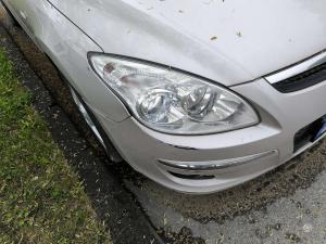 Yellow Hyundai i30 2009 in Vilnius, with an engine capacity of 1.58 L and mileage of 200 thousand km for 1300 €, photo 8 on AUTOMOTO.COM.LV