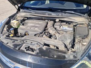 Melns Hyundai i40 2012 Tallina, ar dzinēja tilpumu 1.70 L un nobraukumu 303 tūkst. km par 3300 €, foto 12 vietnē AUTOMOTO.COM.LV
