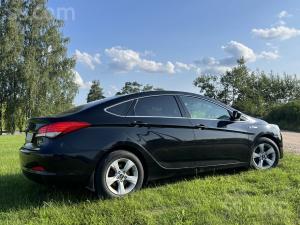 Melns Hyundai i40 2013 Aizkraukle, ar dzinēja tilpumu 1.60 L un nobraukumu 201 tūkst. km par 3500 €, foto 7 vietnē AUTOMOTO.COM.LV