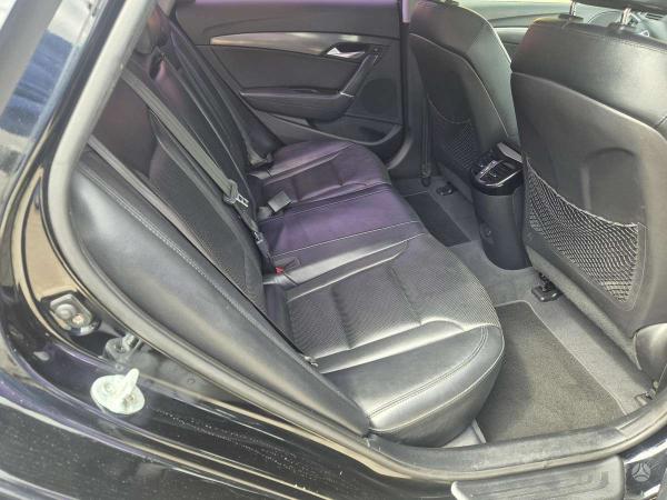 Black Hyundai i40 2014 in Utena, with an engine capacity of 1.69 L and mileage of 183 thousand km for 5200 €, photo 10 on AUTOMOTO.COM.LV