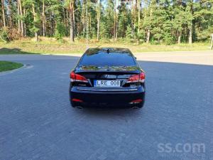 Black Hyundai i40 2017 in Riga, with an engine capacity of 1.70 L and mileage of 164 thousand km for 9500 €, photo 5 on AUTOMOTO.COM.LV