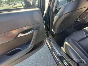 Black Hyundai i40 2017 in Riga, with an engine capacity of 1.70 L and mileage of 164 thousand km for 9500 €, photo 9 on AUTOMOTO.COM.LV