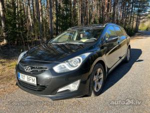 Black Hyundai i40 2011 in Tallinn, with an engine capacity of 1.70 L and mileage of 201 thousand km for 5500 €, photo  on AUTOMOTO.COM.LV