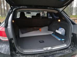 Melns Hyundai i40 2011 Tallina, ar dzinēja tilpumu 1.60 L un nobraukumu 198 tūkst. km par 3000 €, foto 6 vietnē AUTOMOTO.COM.LV