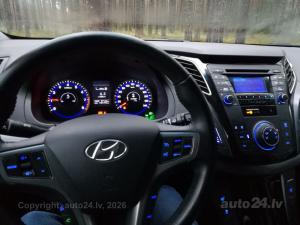 Melns Hyundai i40 2011 Tallina, ar dzinēja tilpumu 1.60 L un nobraukumu 198 tūkst. km par 3000 €, foto 7 vietnē AUTOMOTO.COM.LV