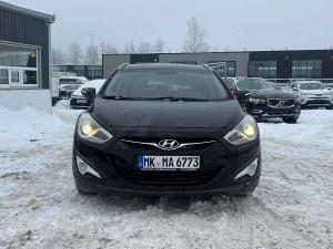 Black Hyundai i40 2012 in Kaunas, with an engine capacity of 1.69 L and mileage of 261 thousand km for 5150 €, photo  on AUTOMOTO.COM.LV