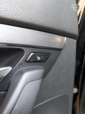 Black Hyundai i40 2012 in Vilnius, with an engine capacity of 2.00 L and mileage of 198 thousand km for 6700 €, photo 18 on AUTOMOTO.COM.LV