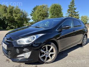 Черный Хендай и40 2012 в Бауска, объемом двигателя 1.70 л и пробегом 412 тыс. км за 1490 €, фото 4 на AUTOMOTO.COM.LV