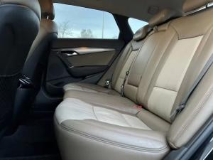 Black Hyundai i40 2012 in Riga, with an engine capacity of 1.70 L and mileage of 278 thousand km for 4900 €, photo 26 on AUTOMOTO.COM.LV