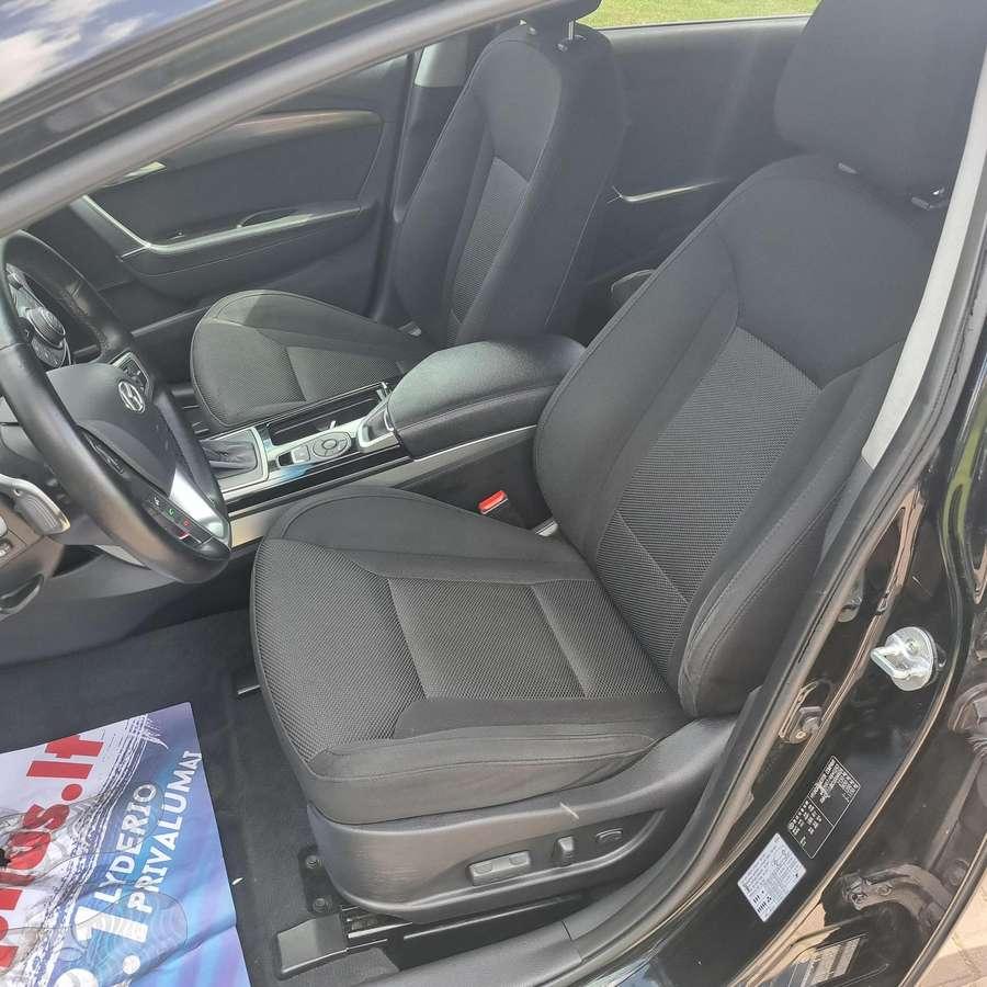 Black Hyundai i40 2012 in Vilnius, with an engine capacity of 1.69 L and mileage of 226 thousand km for 4950 €, photo 22 on AUTOMOTO.COM.LV