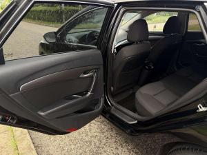 Black Hyundai i40 2012 in Vilnius, with an engine capacity of 1.69 L and mileage of 273 thousand km for 4850 €, photo 19 on AUTOMOTO.COM.LV