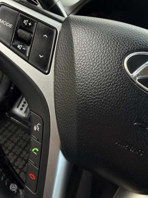 Black Hyundai i40 2012 in Vilnius, with an engine capacity of 1.69 L and mileage of 273 thousand km for 4850 €, photo 30 on AUTOMOTO.COM.LV
