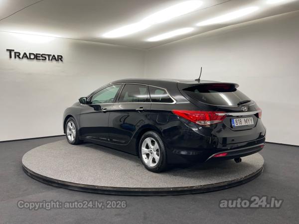 Melns Hyundai i40 2012 Pērnava, ar dzinēja tilpumu 1.70 L un nobraukumu 159 tūkst. km par 6690 €, foto 7 vietnē AUTOMOTO.COM.LV