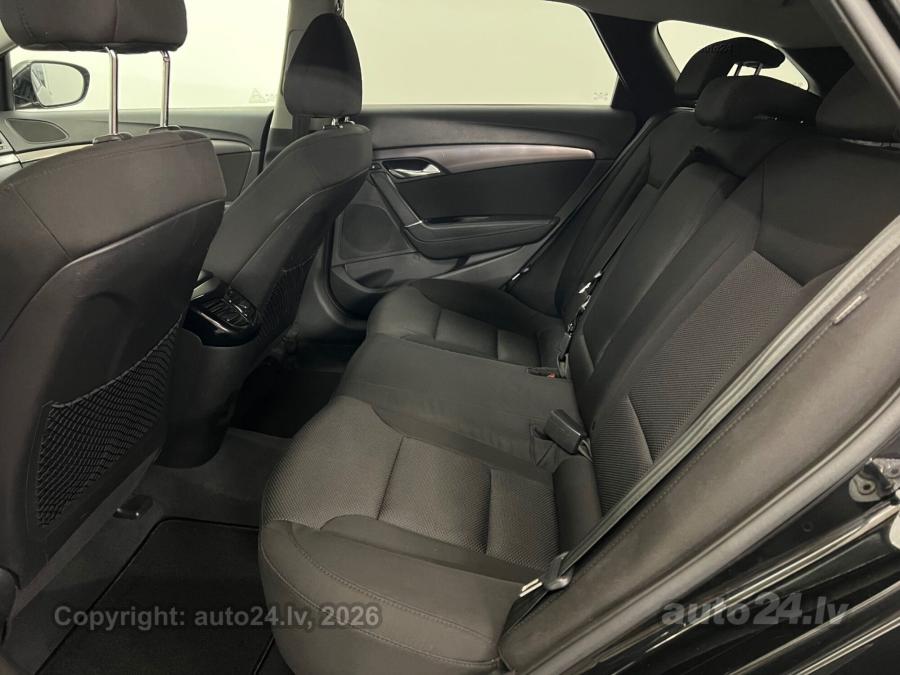 Черный Хендай и40 2012 в Пярну, объемом двигателя 1.70 л и пробегом 159 тыс. км за 6690 €, фото 13 на AUTOMOTO.COM.LV