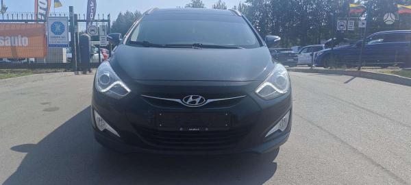 Melns Hyundai i40 2012 Kauņa, ar dzinēja tilpumu 1.69 L un nobraukumu 230 tūkst. km par 4399 €, foto 4 vietnē AUTOMOTO.COM.LV