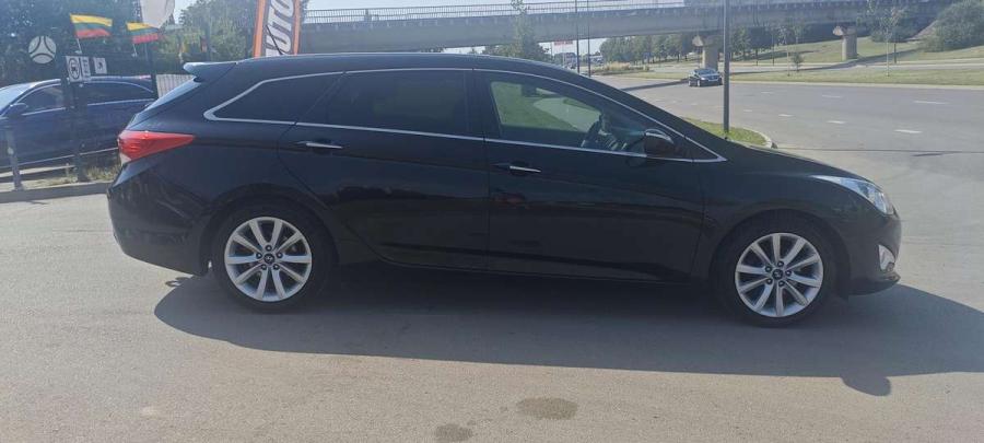 Melns Hyundai i40 2012 Kauņa, ar dzinēja tilpumu 1.69 L un nobraukumu 230 tūkst. km par 4399 €, foto 7 vietnē AUTOMOTO.COM.LV