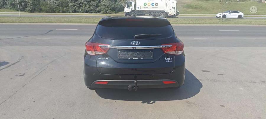 Melns Hyundai i40 2012 Kauņa, ar dzinēja tilpumu 1.69 L un nobraukumu 230 tūkst. km par 4399 €, foto 9 vietnē AUTOMOTO.COM.LV