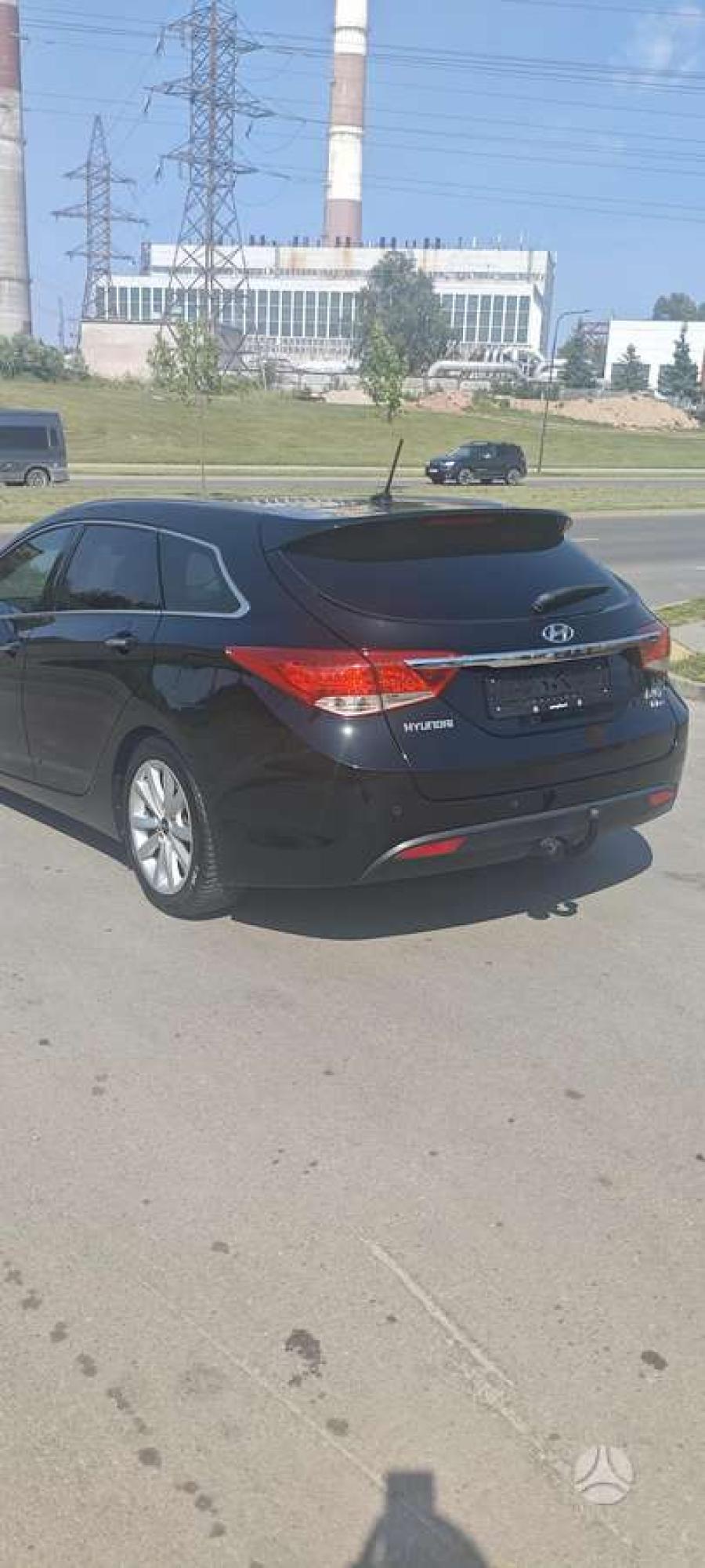 Melns Hyundai i40 2012 Kauņa, ar dzinēja tilpumu 1.69 L un nobraukumu 230 tūkst. km par 4399 €, foto 11 vietnē AUTOMOTO.COM.LV