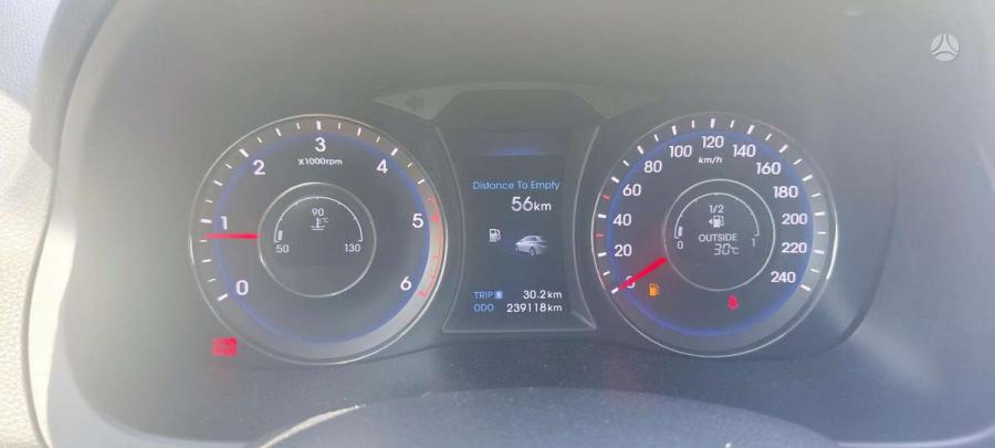 Melns Hyundai i40 2012 Kauņa, ar dzinēja tilpumu 1.69 L un nobraukumu 230 tūkst. km par 4399 €, foto 19 vietnē AUTOMOTO.COM.LV