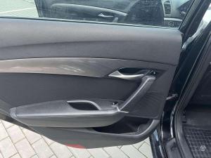 Melns Hyundai i40 2012 Viļņa, ar dzinēja tilpumu 1.69 L un nobraukumu 200 tūkst. km par 3700 €, foto 15 vietnē AUTOMOTO.COM.LV