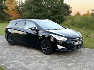 Черный Хендай и40 2012 в Огре, объемом двигателя 1.70 л и пробегом 267 тыс. км за 3390 €, фото 4 на AUTOMOTO.COM.LV