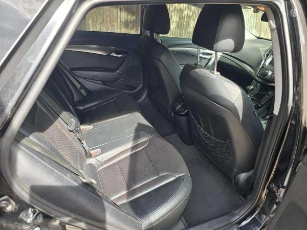 Melns Hyundai i40 2012 Šauļi, ar dzinēja tilpumu 1.69 L un nobraukumu 200 tūkst. km par 2395 €, foto 9 vietnē AUTOMOTO.COM.LV