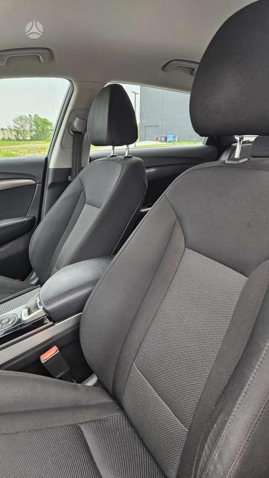 Black Hyundai i40 2012 in Alytus, with an engine capacity of 1.69 L and mileage of 182 thousand km for 3400 €, photo 13 on AUTOMOTO.COM.LV
