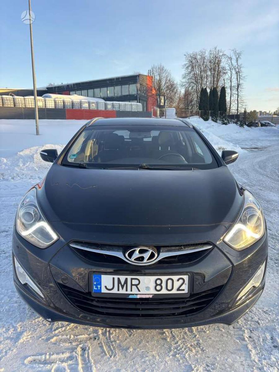 Melns Hyundai i40 2013 Kauņa, ar dzinēja tilpumu 1.69 L un nobraukumu 310 tūkst. km par 4900 €, foto 8 vietnē AUTOMOTO.COM.LV