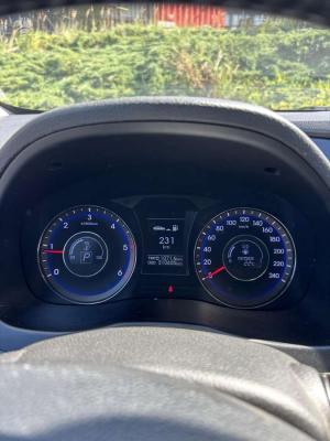 Black Hyundai i40 2013 in Kaunas, with an engine capacity of 1.69 L and mileage of 310 thousand km for 4400 €, photo 11 on AUTOMOTO.COM.LV