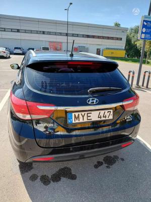 Melns Hyundai i40 2014 Klaipėda, ar dzinēja tilpumu 1.69 L un nobraukumu 268 tūkst. km par 3500 €, foto 5 vietnē AUTOMOTO.COM.LV