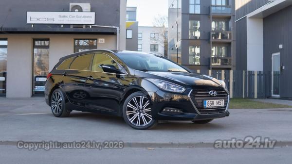 Melns Hyundai i40 2015 Tallina, ar dzinēja tilpumu 1.70 L un nobraukumu 98 tūkst. km par 11900 €, foto 1 vietnē AUTOMOTO.COM.LV