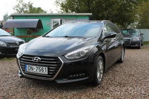 Melns Hyundai i40 2015 Daugavpils, ar dzinēja tilpumu 1.70 L un nobraukumu 175 tūkst. km par 5990 €, foto  vietnē AUTOMOTO.COM.LV